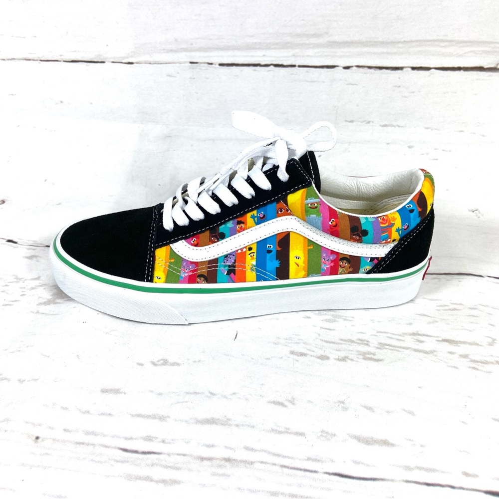 New Vans X Sesame Street Old Skool Black/Multi Sneake… - Gem
